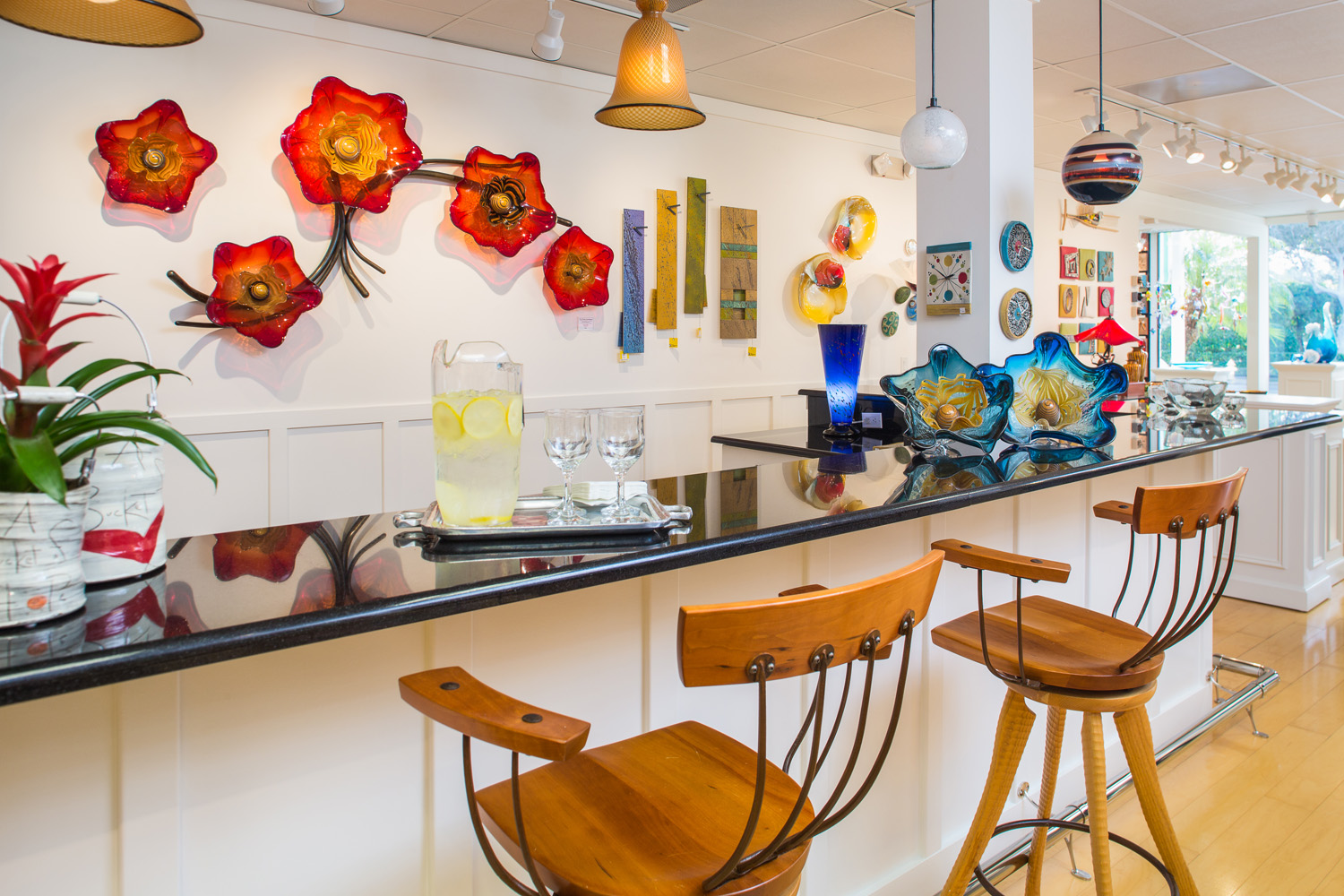 The Laughing Dog Gallery : The Laughing Dog Gallery